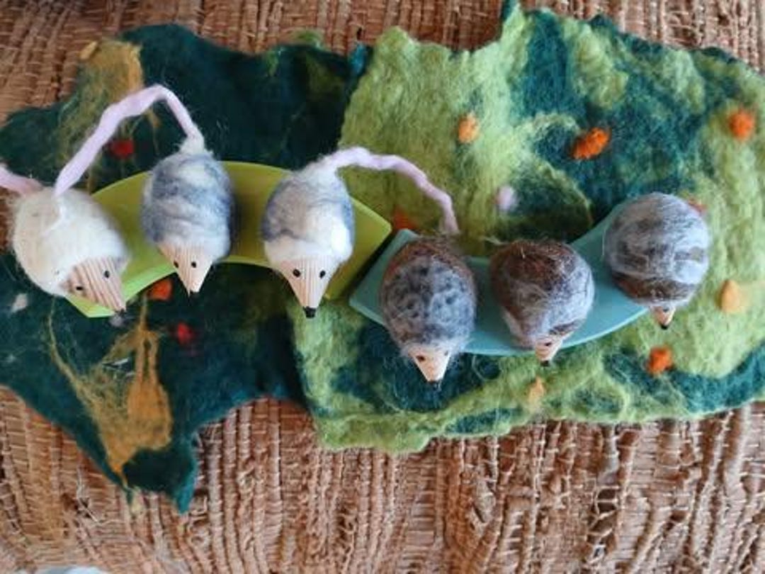 Hedgehog Mouse Felt Wool Plug Seasonal Table Birthday Wreath Seasonal ...