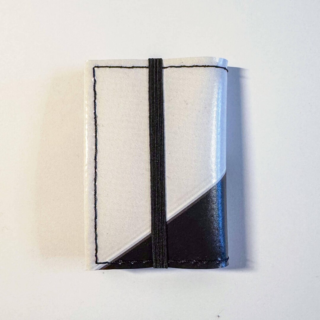 Recycled Wallet Hyperion Minimalistic #20 Used Truck Tarp LKW Recycled ...