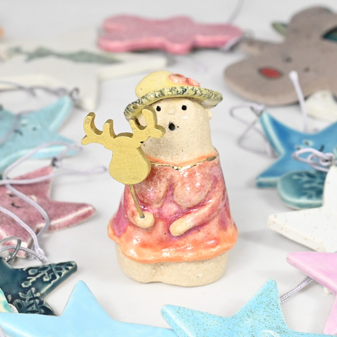 Christmas Carol Girl/ceramic Figurine/artistic Ceramics/miniature ...