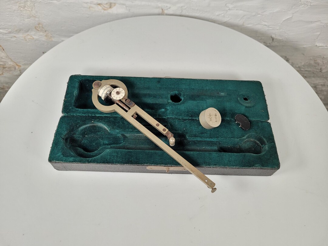Vintage Miniature Planimeter / Mechanical Integration Device ...