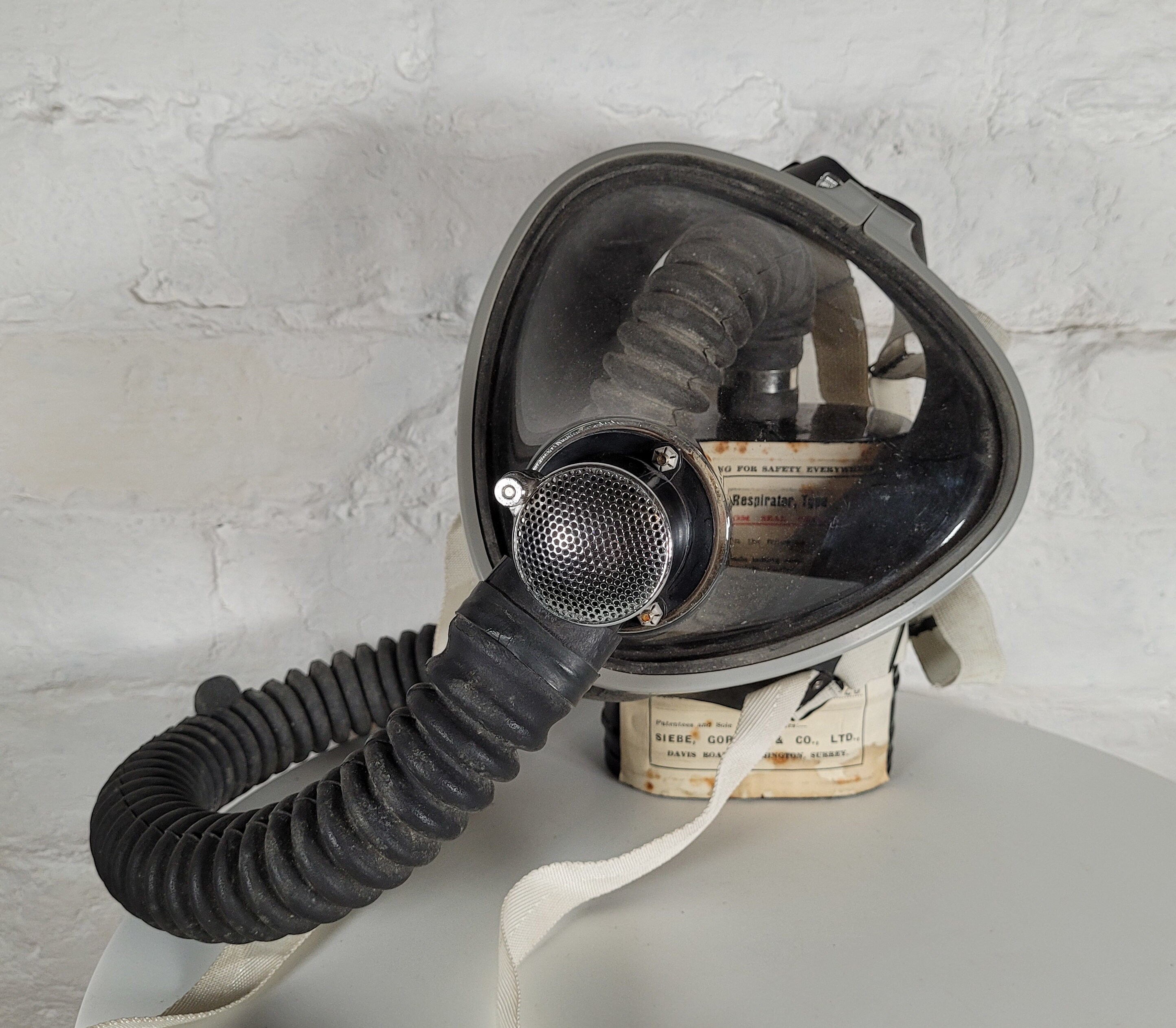 Vintage Puretha Type C Respirator / Vintage Gas Mask - Etsy Canada