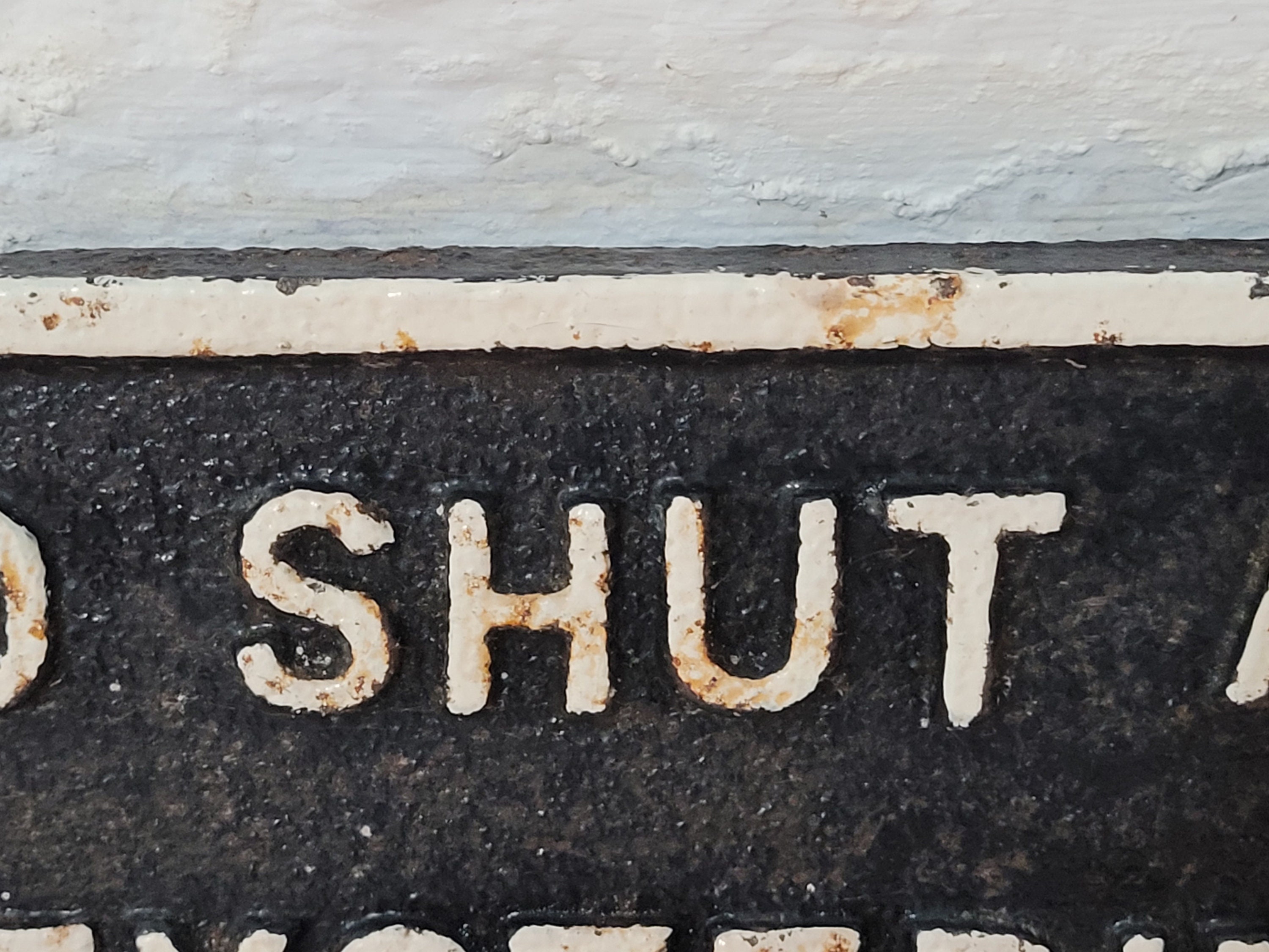 Vintage Railway Sign / Great Northern Railway Cast Iron Sign / GNR Sign ...