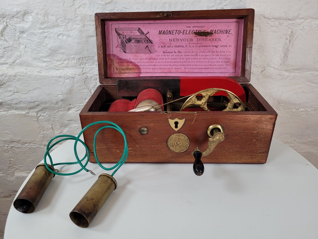 Antique Magneto Device by S. Maw and Son and Thompson / Magneto ...