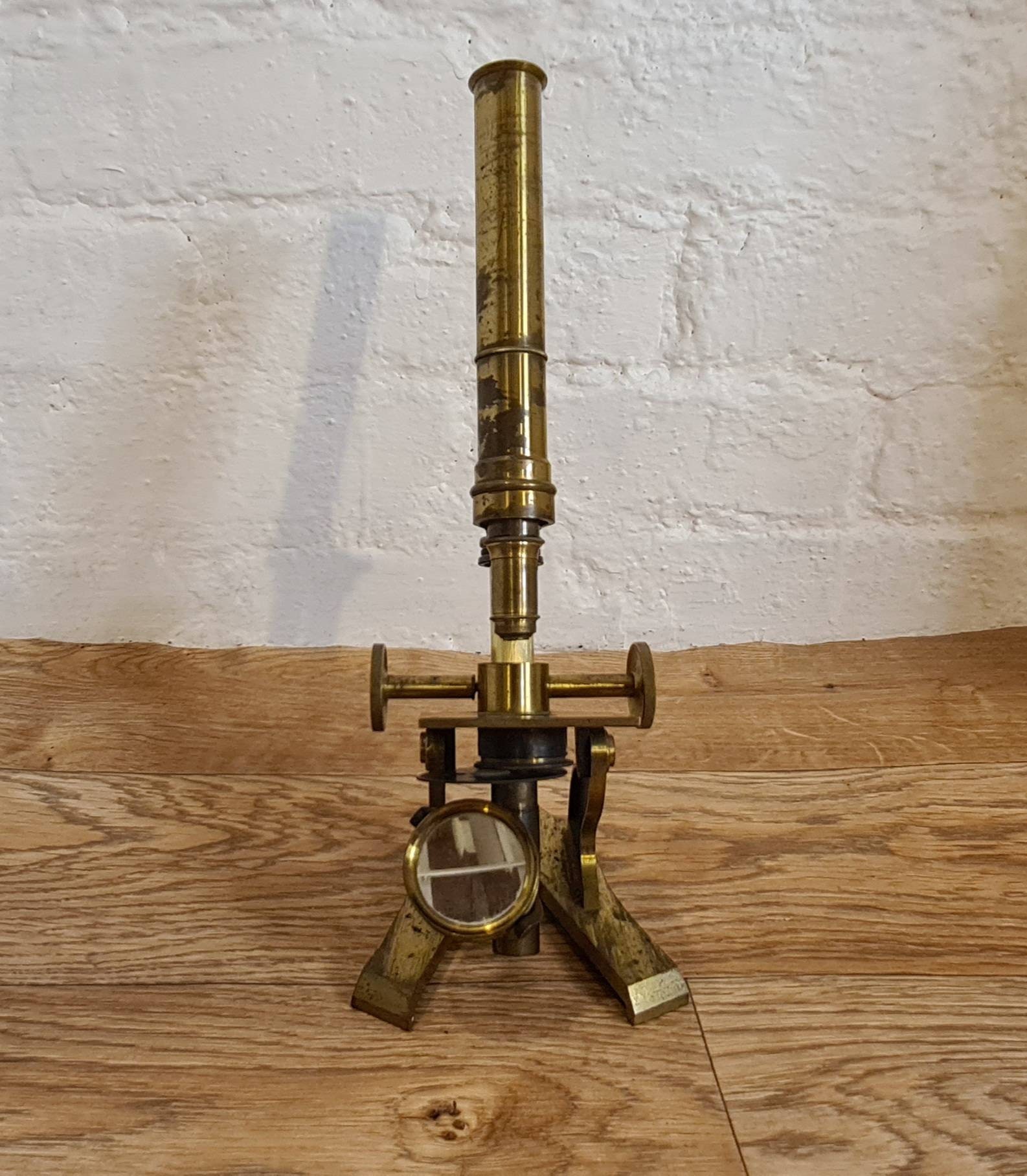 Antique Microscope / Victorian Brass Bar-limb Microscope With of ...