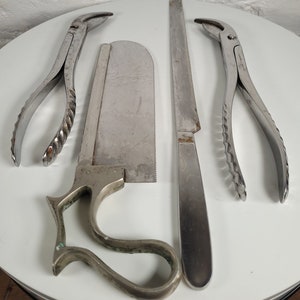 Vintage Surgical Tools / Vintage Medical Case / Doctor's Bag - Etsy