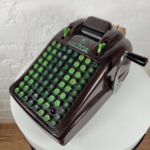 Antique Victor Mechanical Calculator / 1920's Accountancy Tool ...