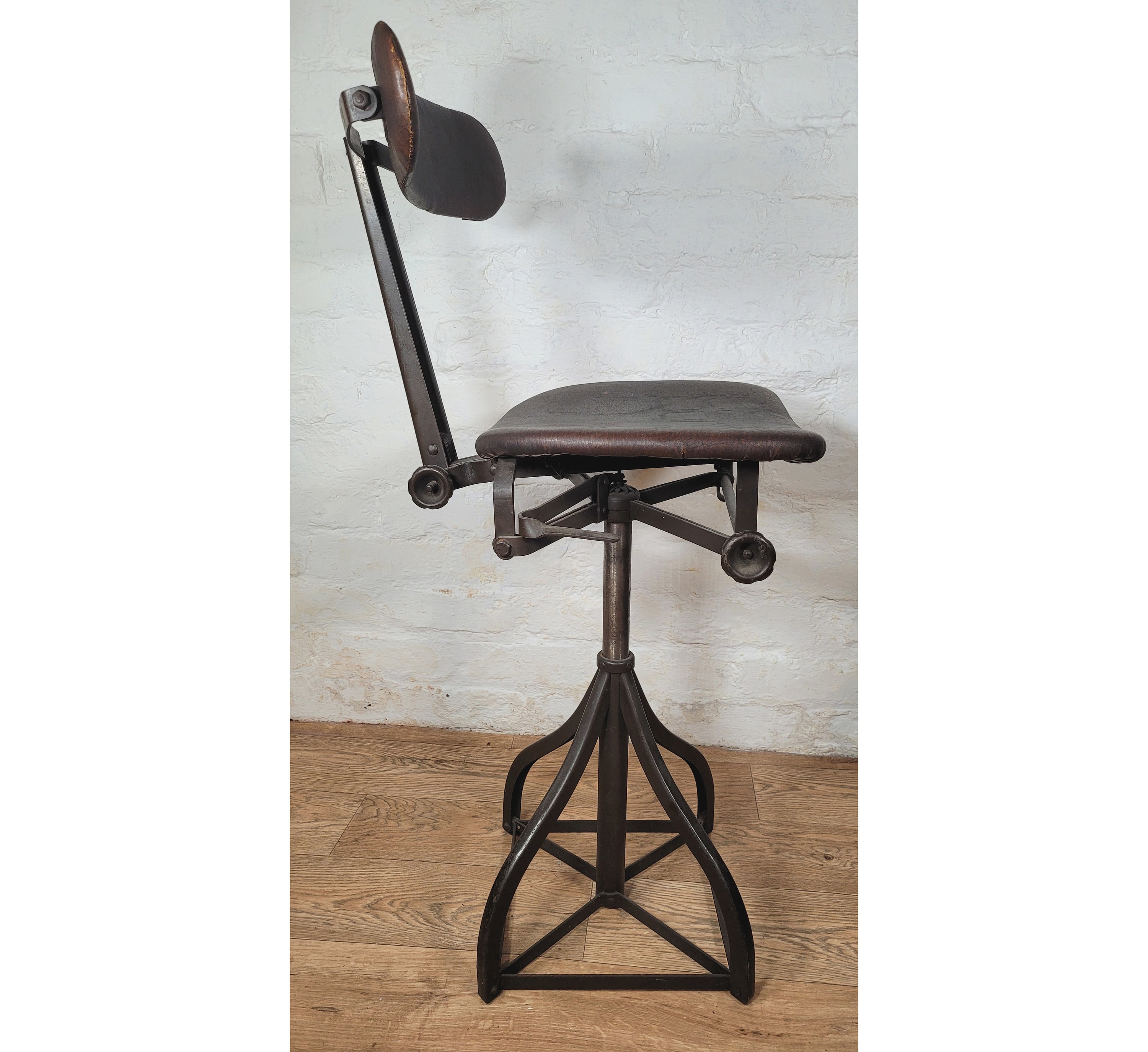 Vintage Leabank energy Saving Work Chair / Engineer's Stool / Machinist ...