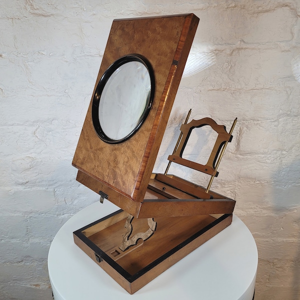 Antique Viewer Card - Etsy UK