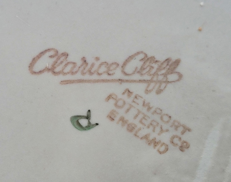 Original Clarice Cliff Newport Pottery Bowl With Moulded Foliate ...