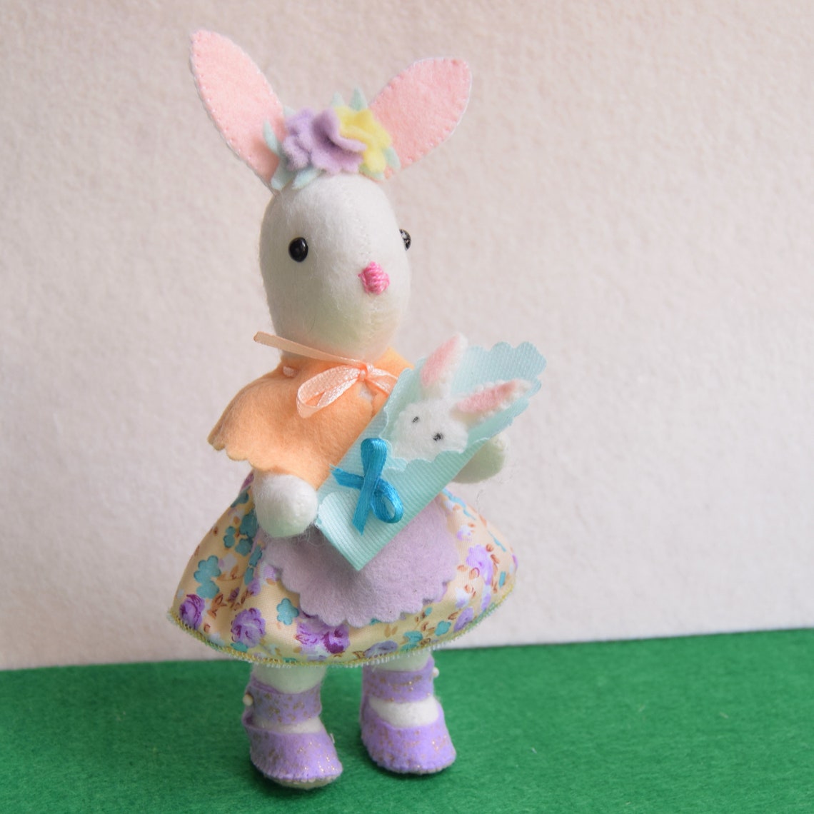 Easter Bunnies Pdf Pattern and Tutorial/easter Bunnies | Etsy