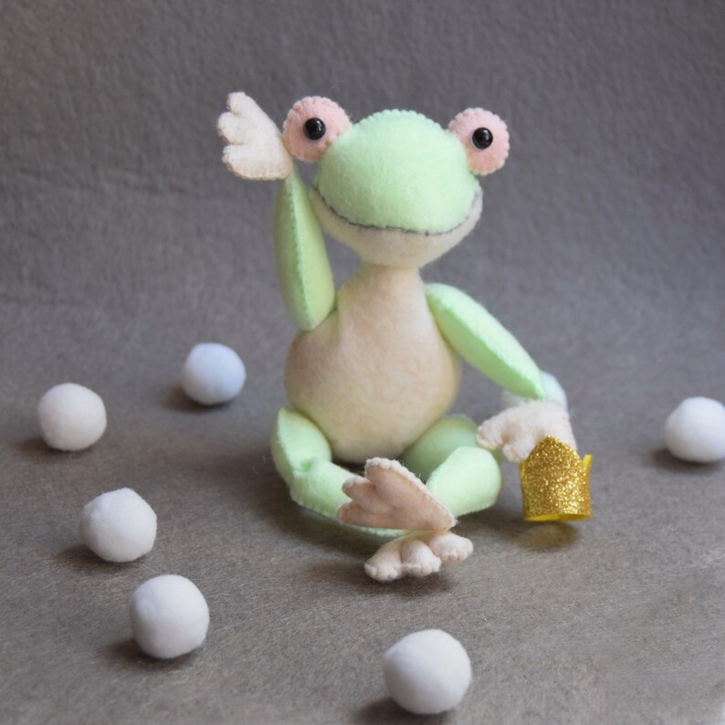 Frog Toy Pattern Download/felt Frog Pattern Pdf/felt Stuffed Frog ...