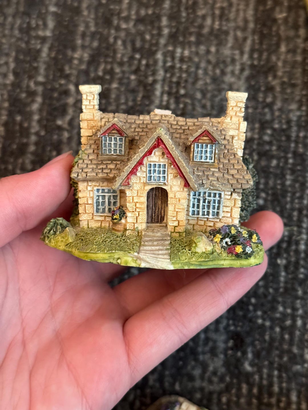 Miniature House for Project, Farmhouse, Cottagecore, Fairy Garden ...