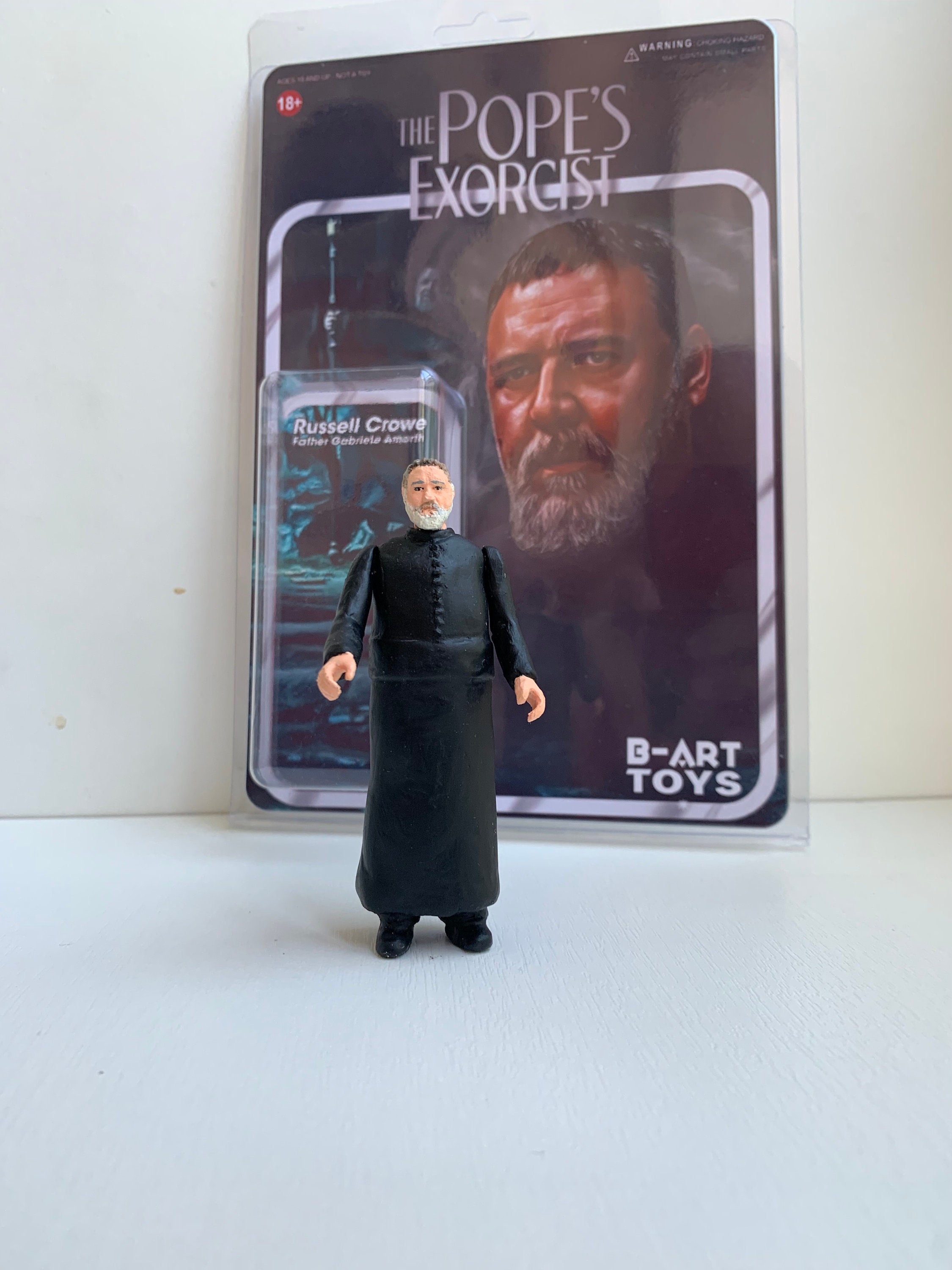 Russell Crowe as Father Gabriele Amorth 3.75 the Pope's Exorcist Action ...