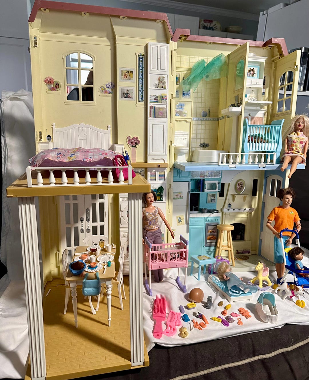 Barbie Dollhouse 2004 Mattel - Smart House, Numerous Accessories ...