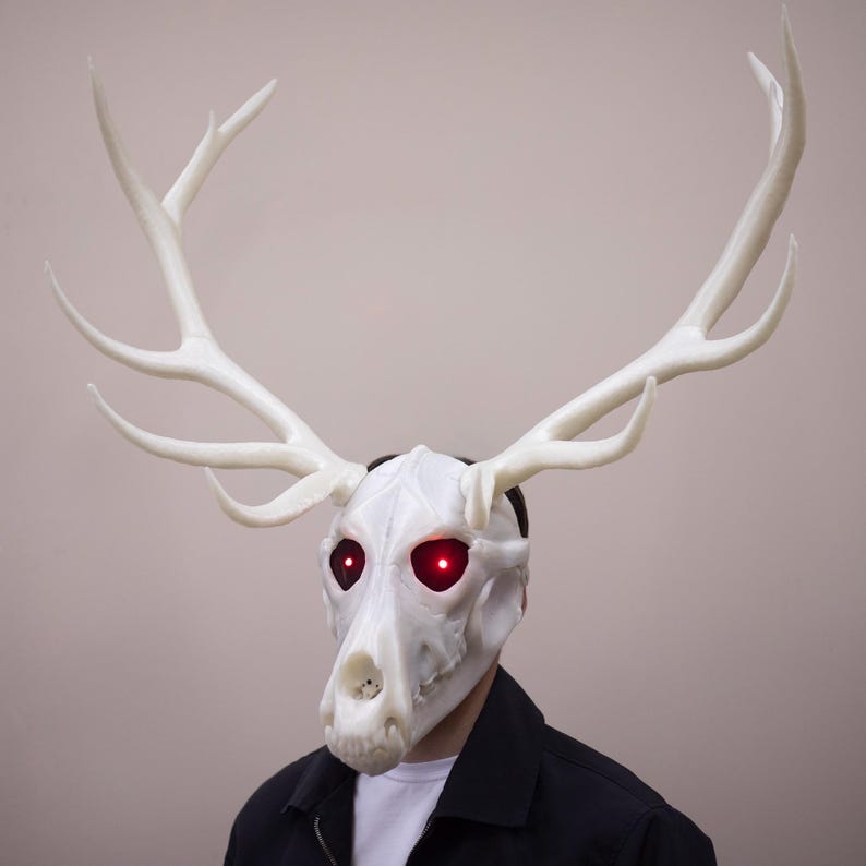 Wendigo Skull Mask With Large Horns and Moving Jaw: 3D Printed Cosplay ...
