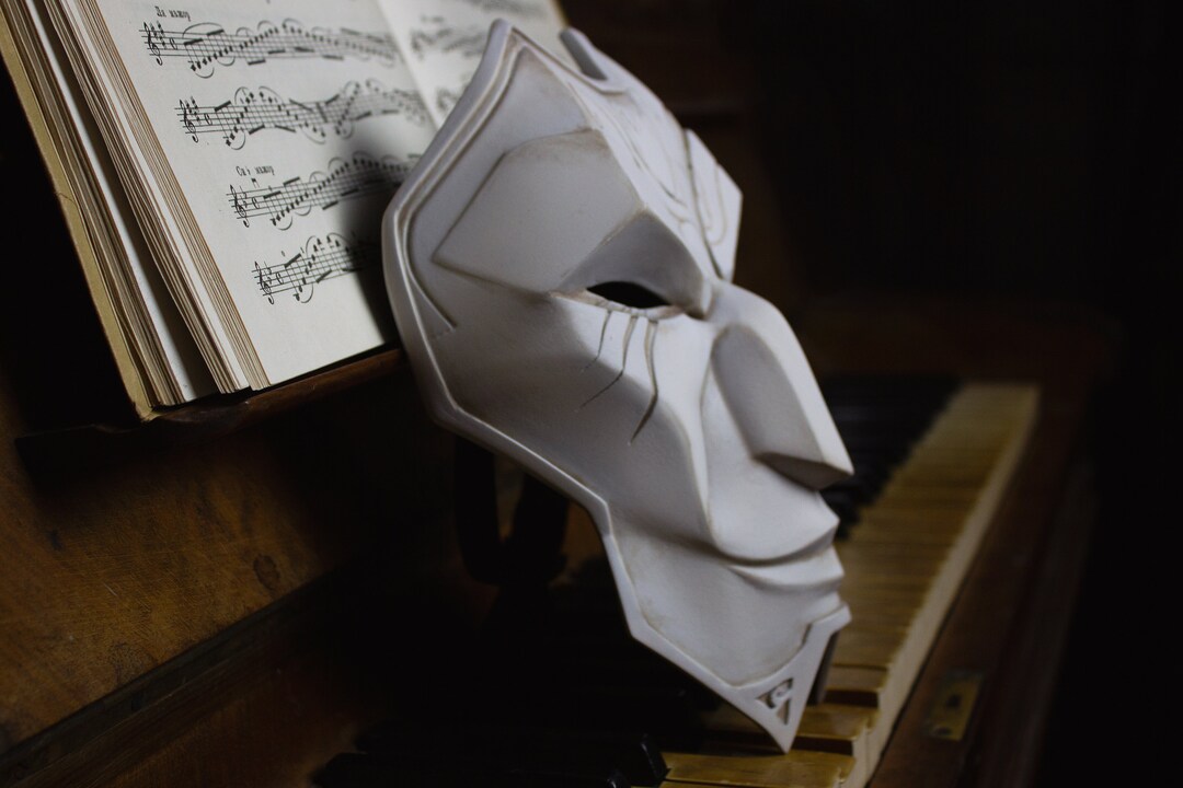 Jhin Mask League of Legends Cosplay Prop Commission - Etsy