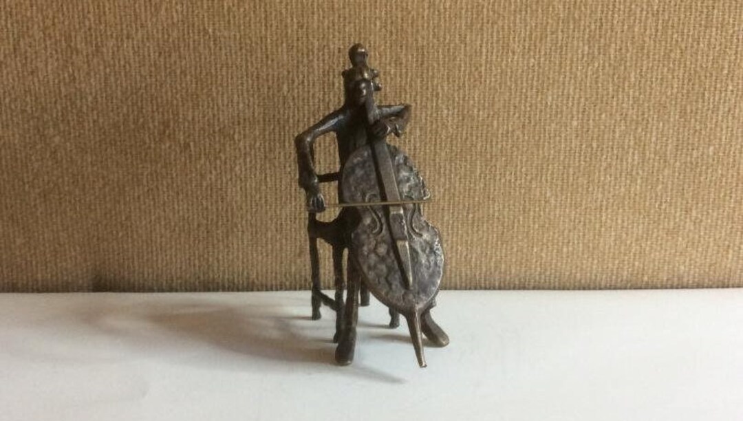 Vintage Cast Bronze Cellist Sculpture. Cello Player. Industrial Era ...