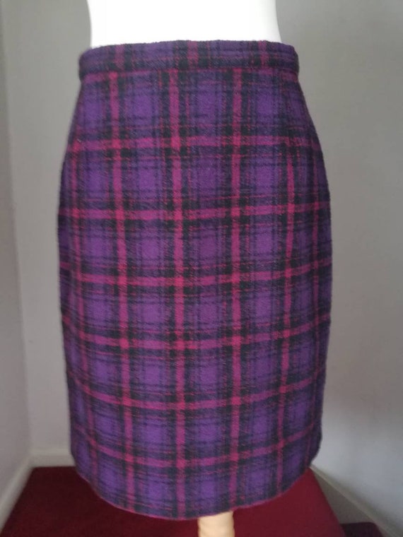 8os vintage pencil skirt in purple deep pink and blac… - Gem