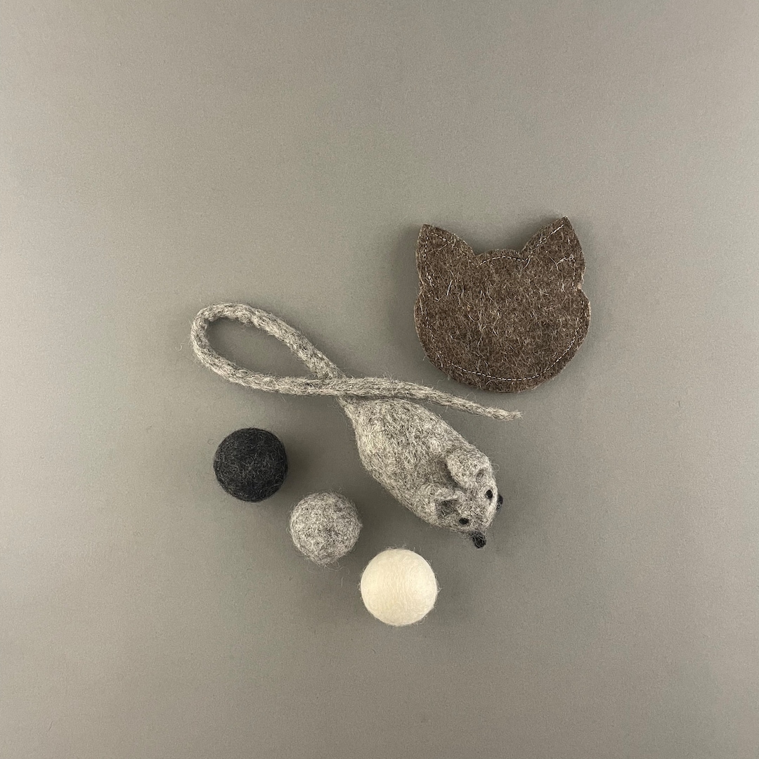 Cat Toy Set With 5 Natural Cat Toys - Etsy