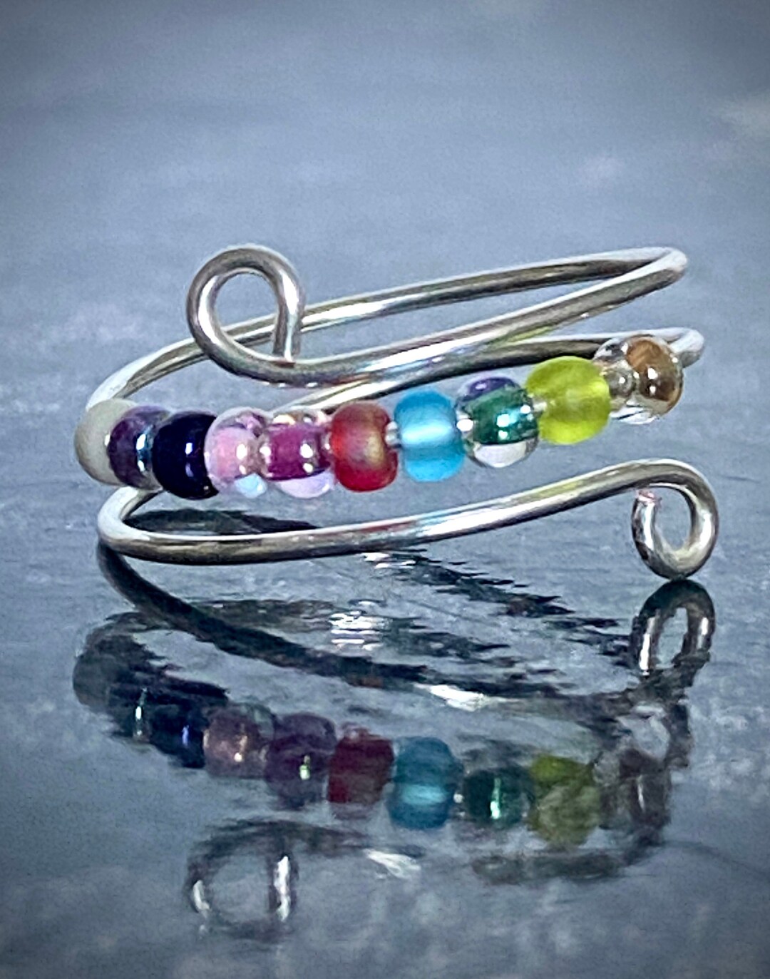 FIDGET RING - Fidget Toys for Kids and Women - 9 Multicolor Beads ...