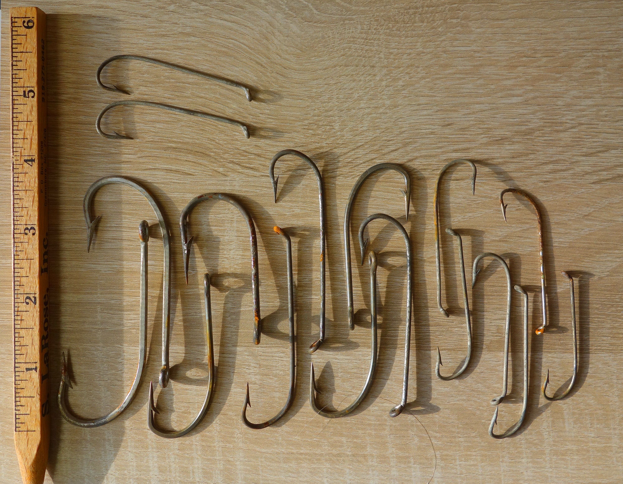 Vintage Set of 17 Large Fish Hooks From 3 1/2 Inches to 2 Inches - Etsy