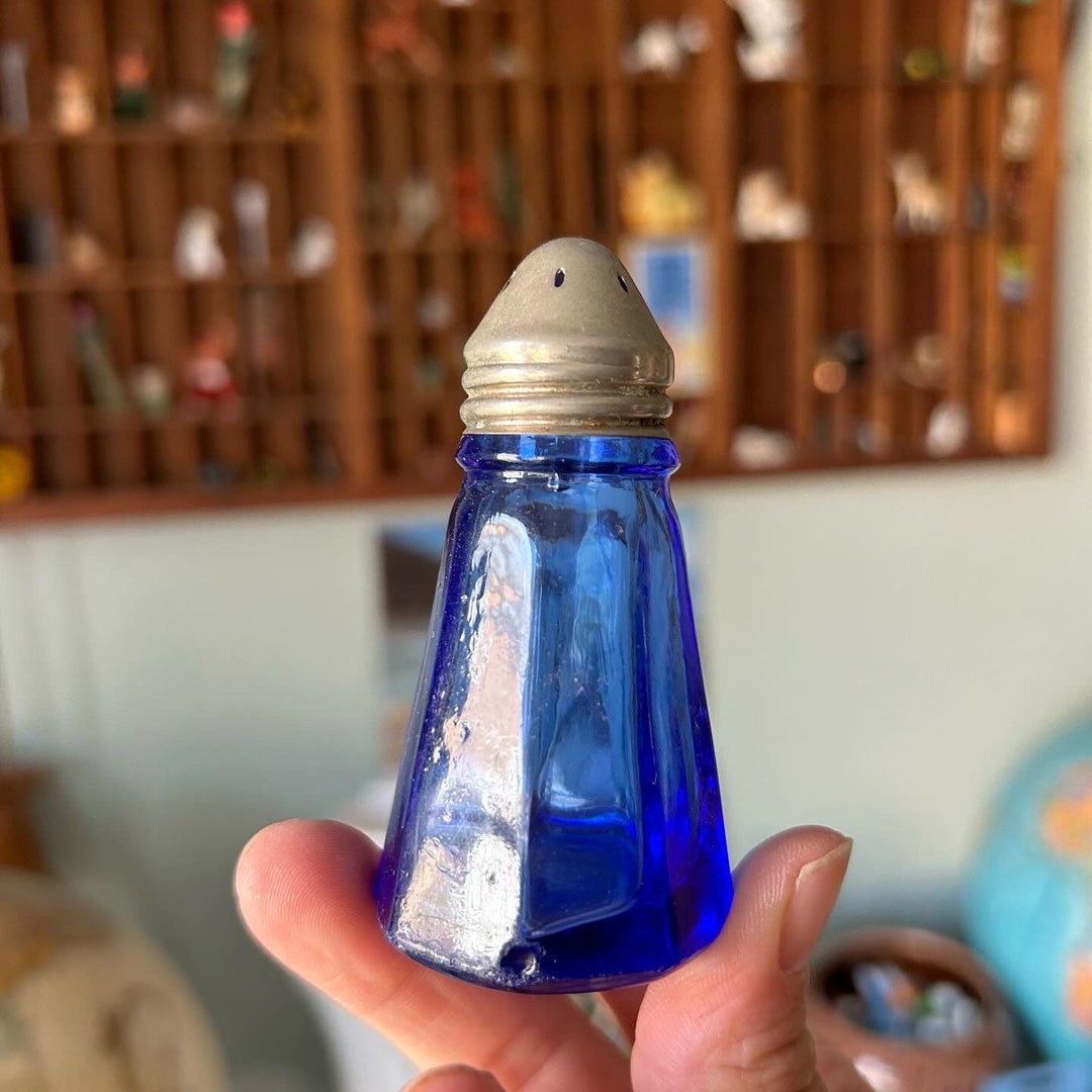 Antique Cobalt Blue Shaker - Etsy