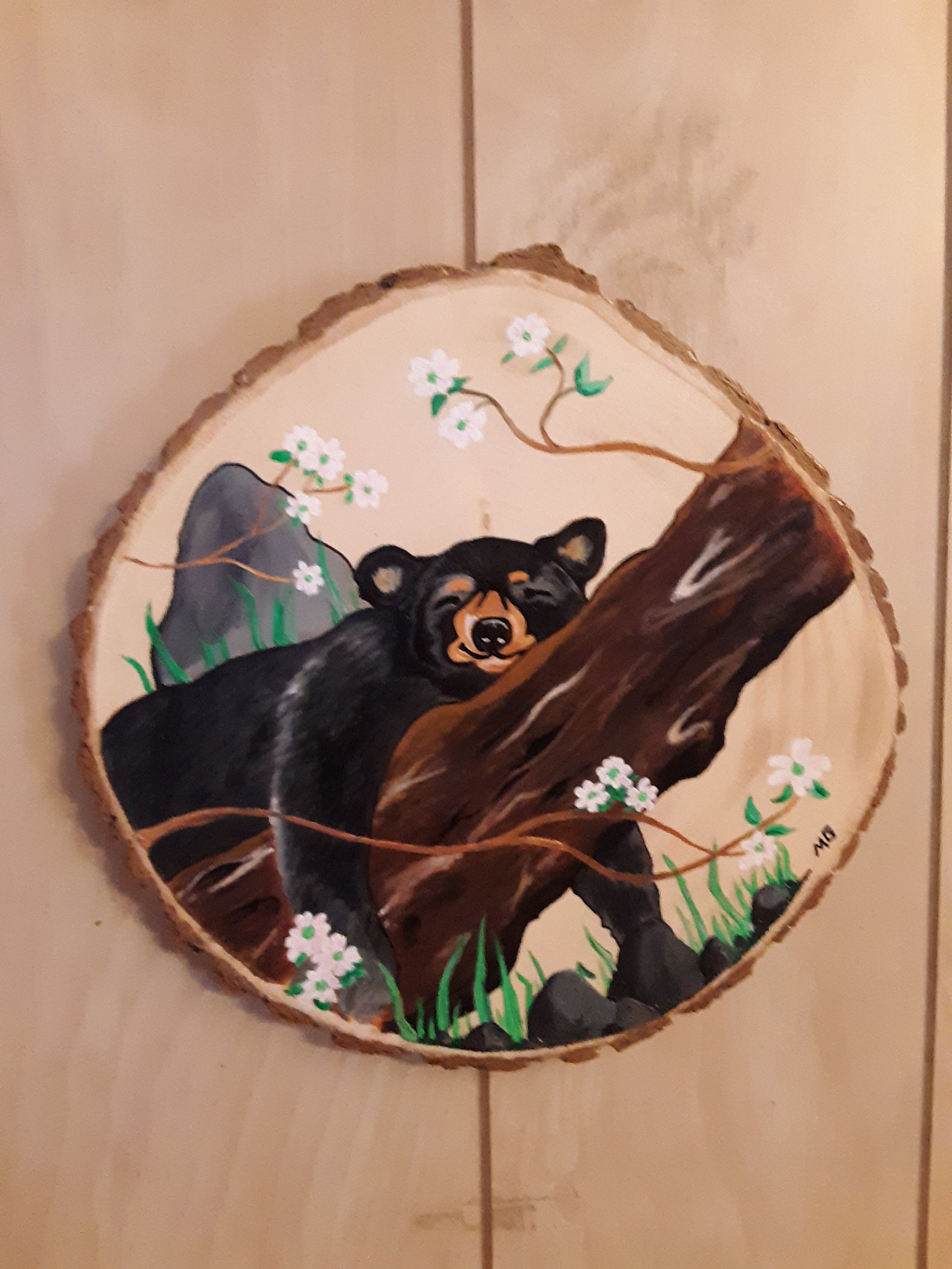 Sleepy Bear Wood Slice Art, Painted Wall Decor (7 Inch) - Etsy