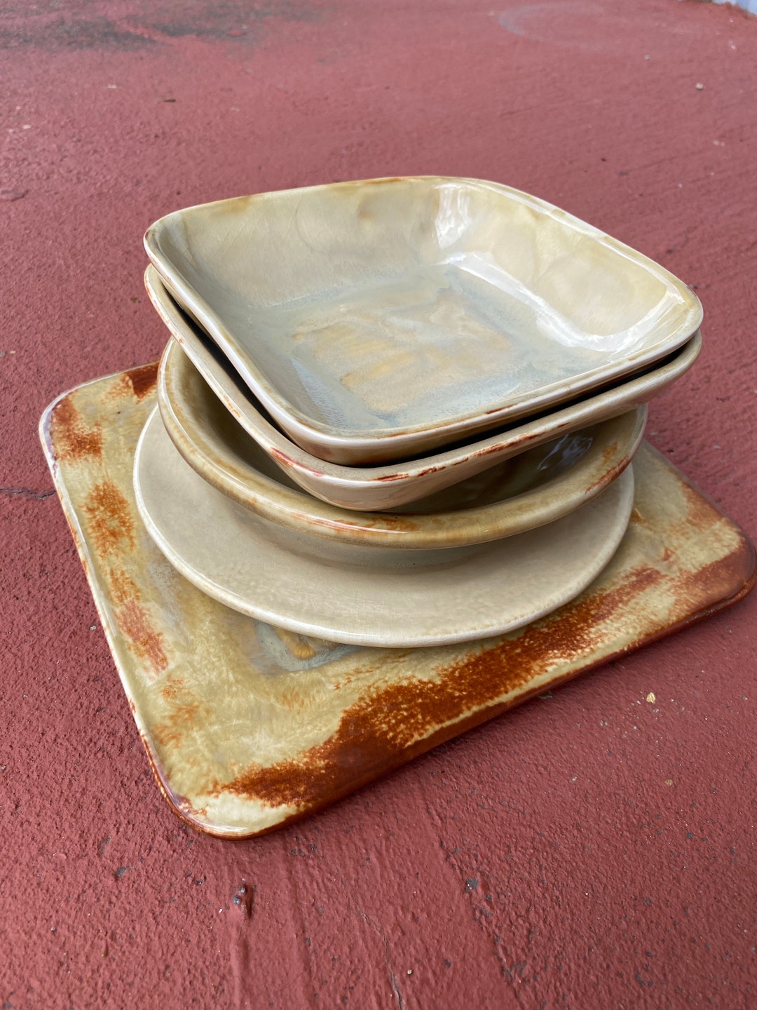 5x Piece Richie Watts Signed good Earth Yellow Saffron Pottery ...