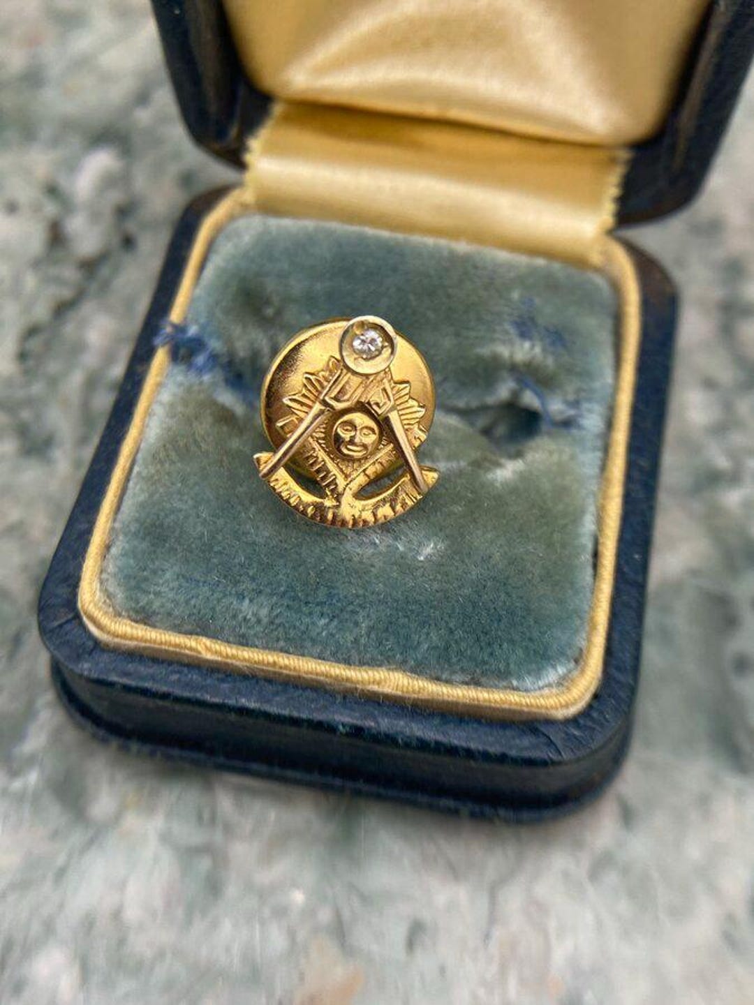 Antique 14k Gold Past Grand Master Masonic Sun + Compass Pin W Diamond ...