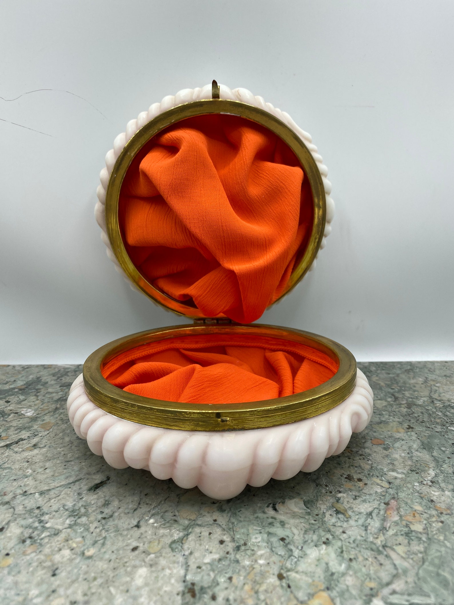 Wave Crest Puffy Jewelry Box - Etsy