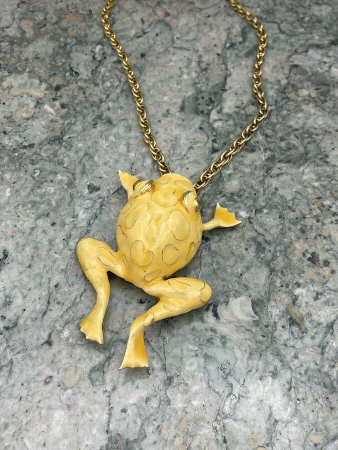Vintage C.1960s Yellow Enamel + Golden Toned Toad Necklace - Etsy