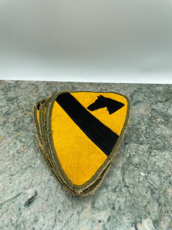 vintage military patch 1st - Gem