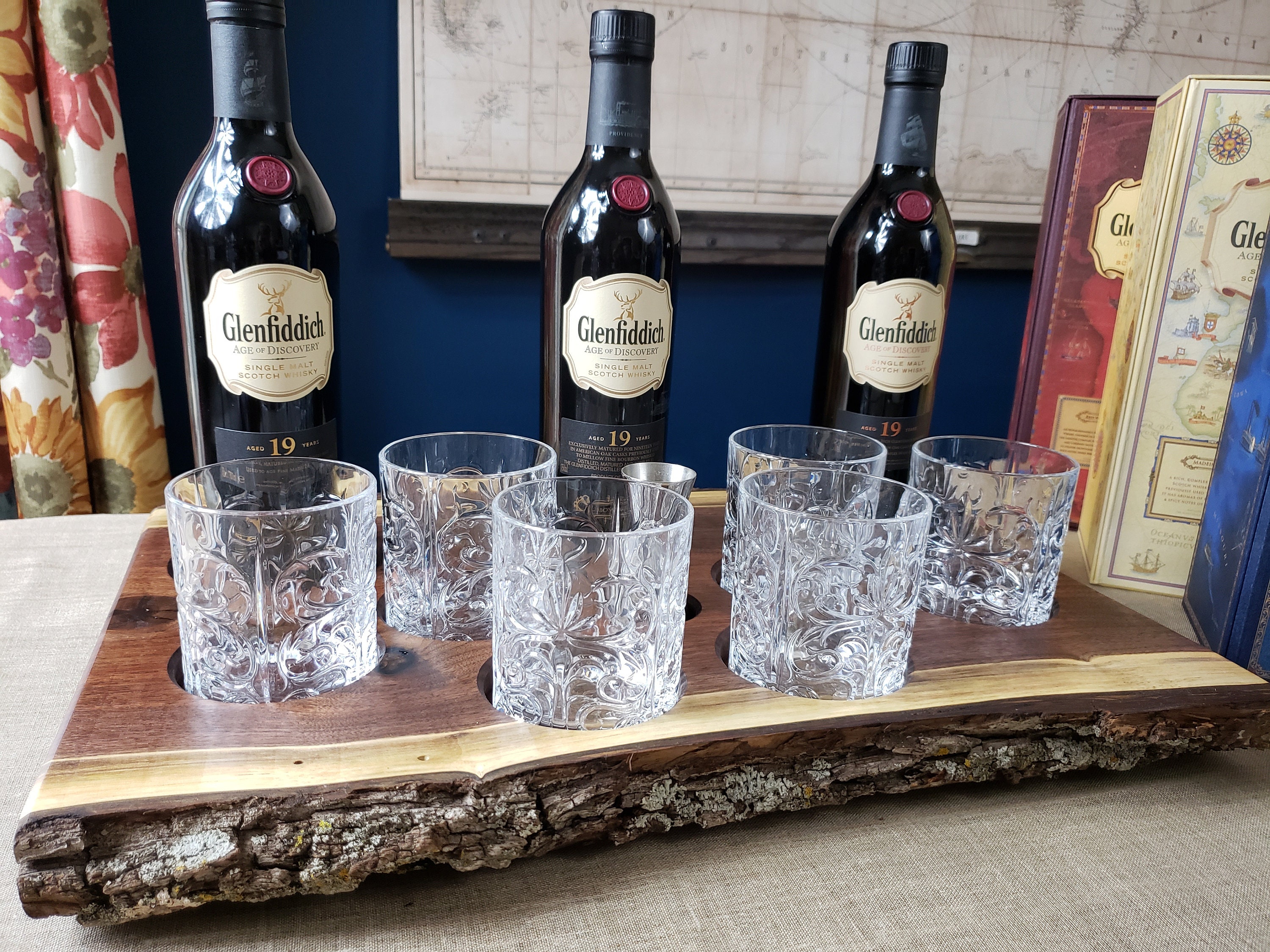 Whiskey Tray - the Ultimate Gift for the Whiskey, Bourbon , or Scotch ...
