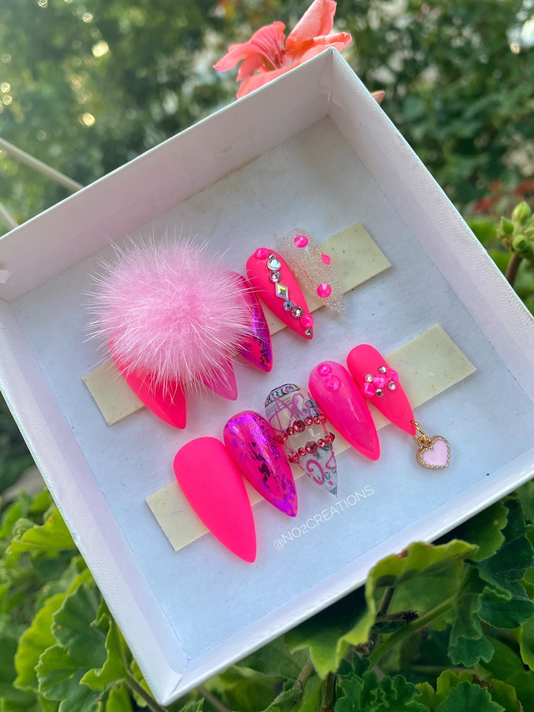 Pink Freestyle Press Ons Pink Nails / Designer Nails / Pom Pom Nails - Etsy