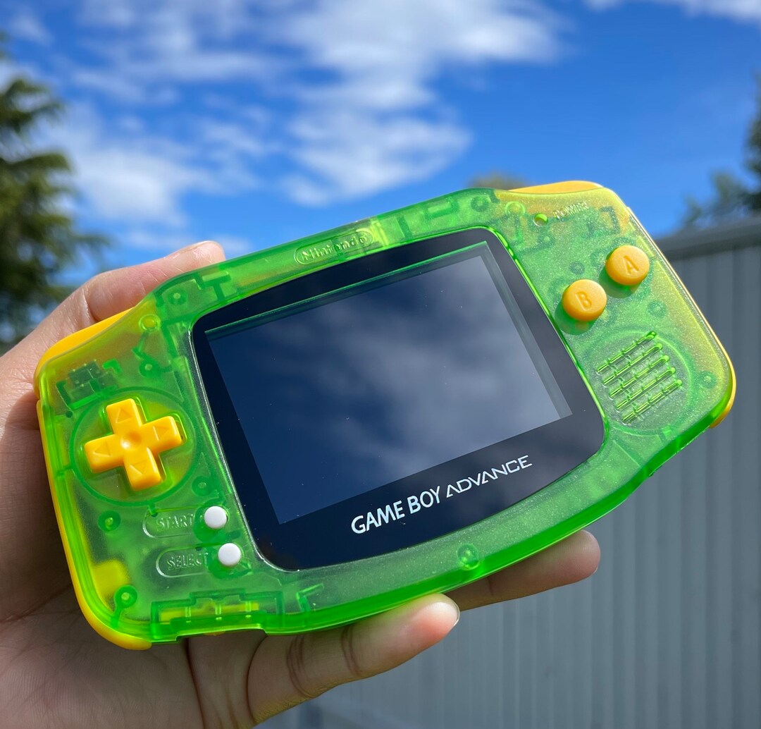 The Ultimate Gameboy Advance Console Upgrade: Custom Modified With IPS ...