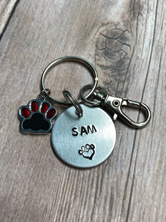 CUSTOM PET KEYCHAIN Pet Name Keychain Pet Lover Gift Dog | Etsy