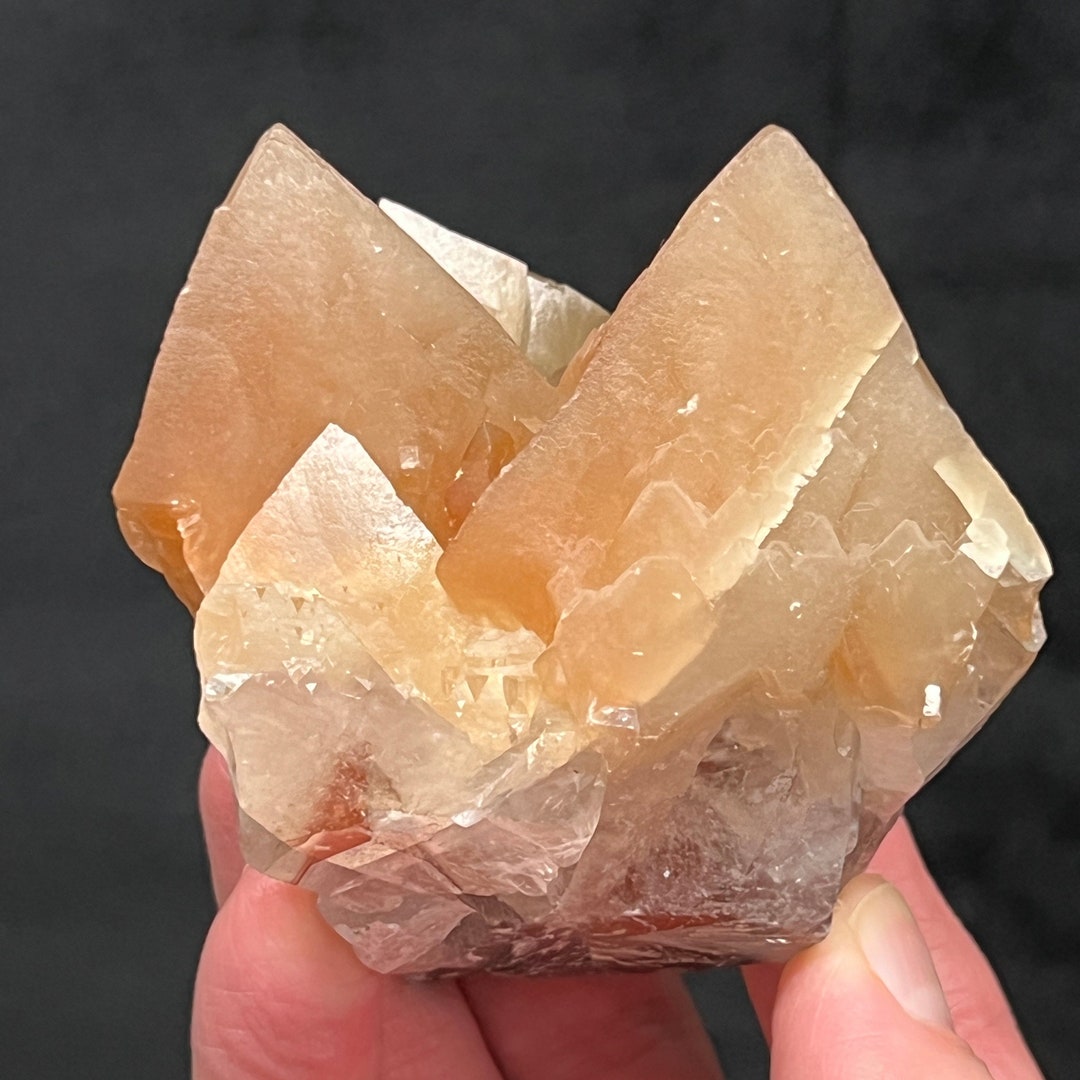 Mariposa Honey Color Calcite With Phantom Mexico 316g - Etsy