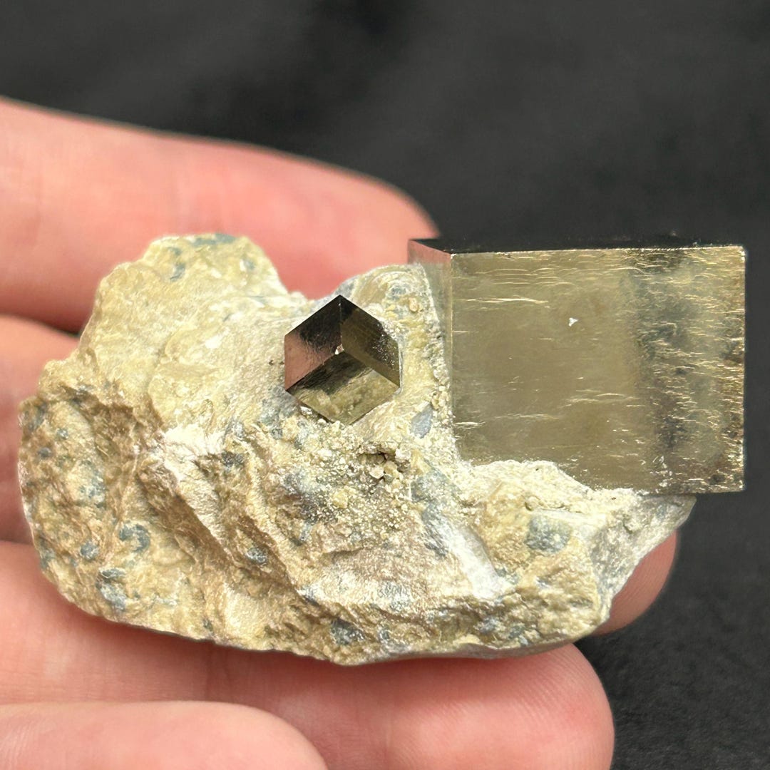 Uniquely Elongated Pyrite Cube Navajun Spain 43g - Etsy