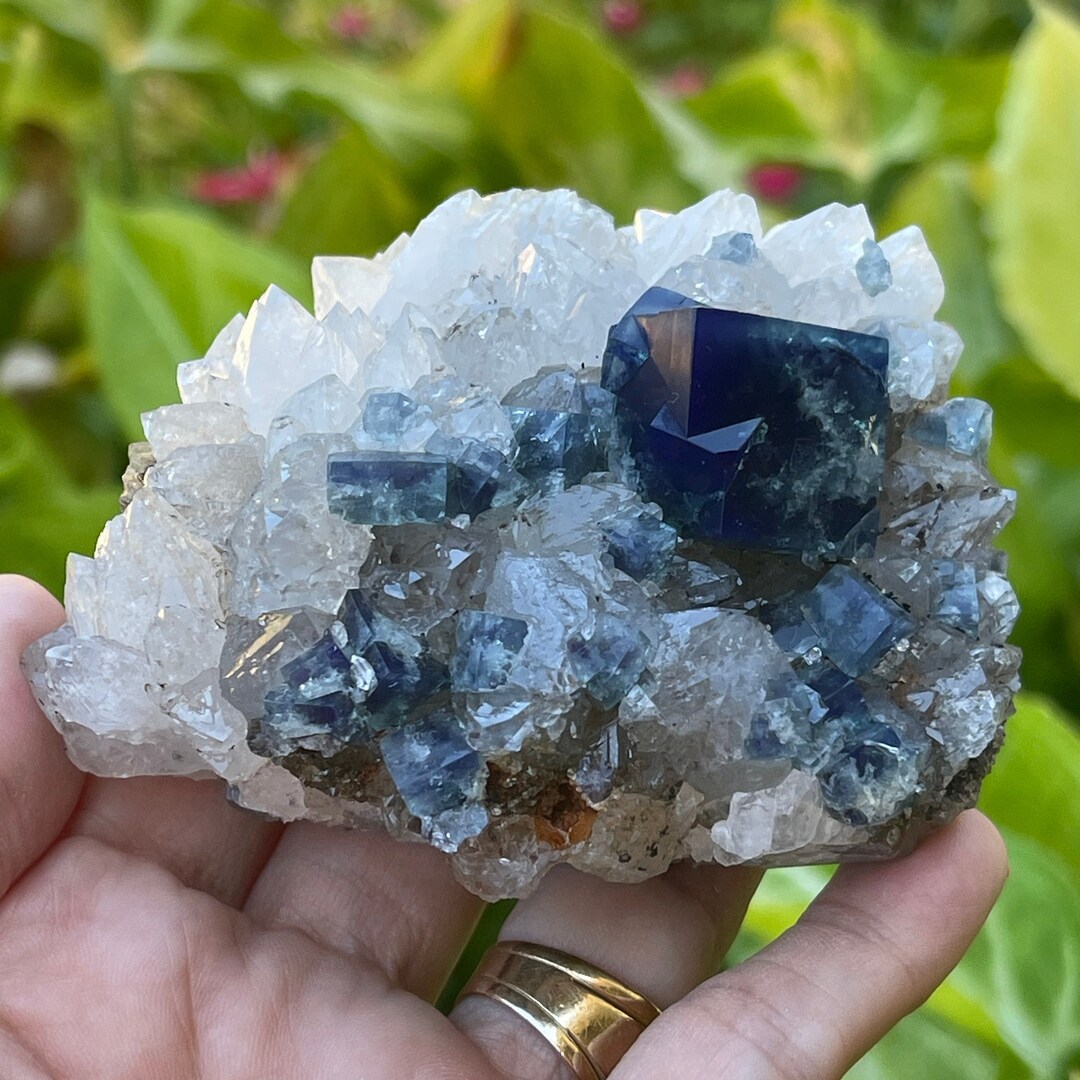 Fluorite Penetrating Twin Supernova Pocket Color Changing UV - Etsy
