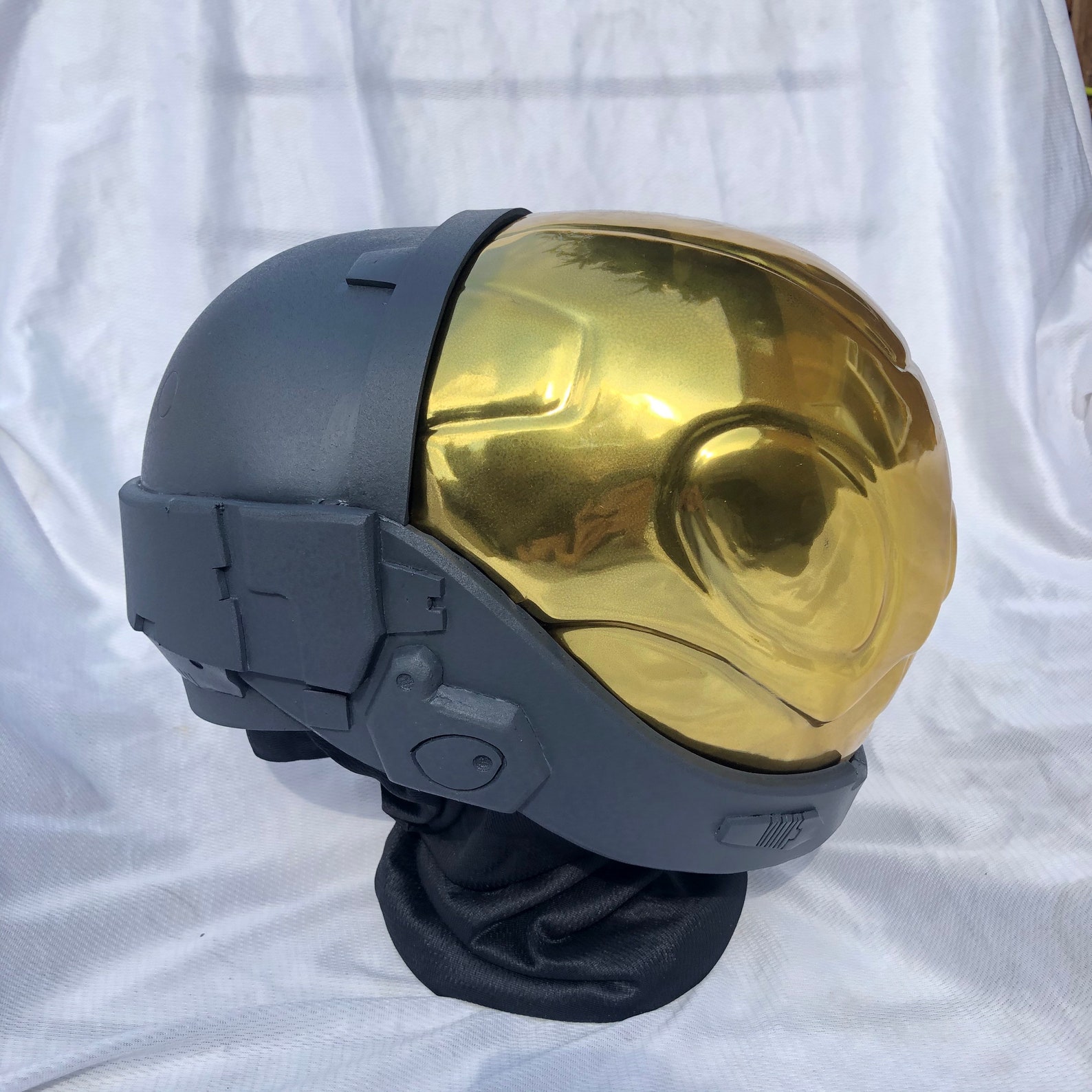 Halo 3 EVA inspired helmet RVB Meta | Etsy