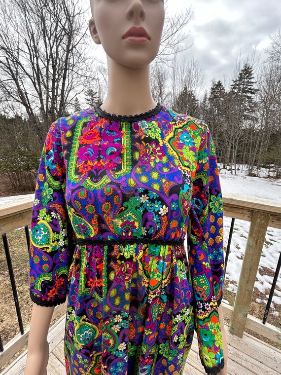 1960s Flower Power Dresses - Gem