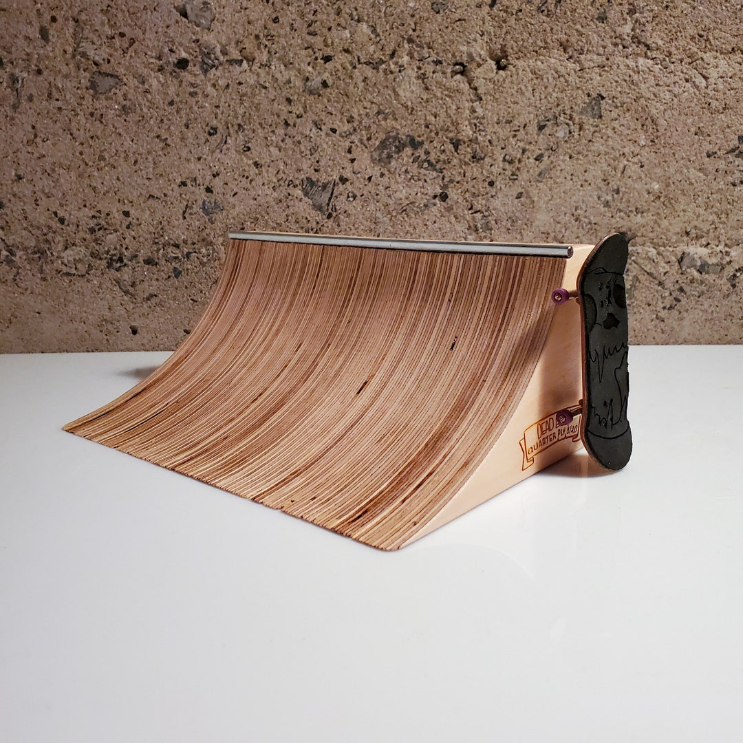 Quarter Pipe for Fingerboard and Tech Deck - Made Out of Premium Birch ...