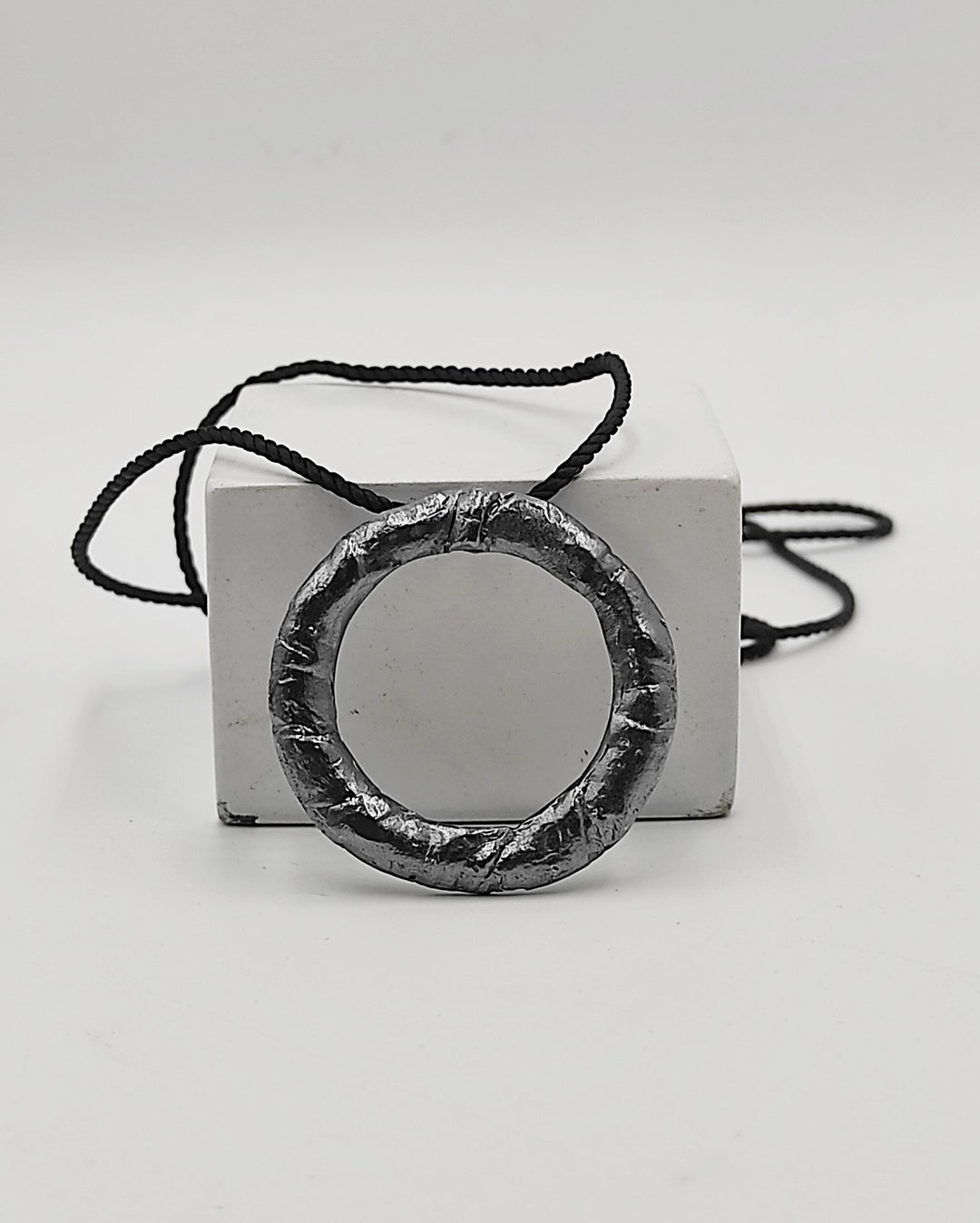 Open Round Silver Pendant,long Circle Necklace,oxidized Silver Circle ...