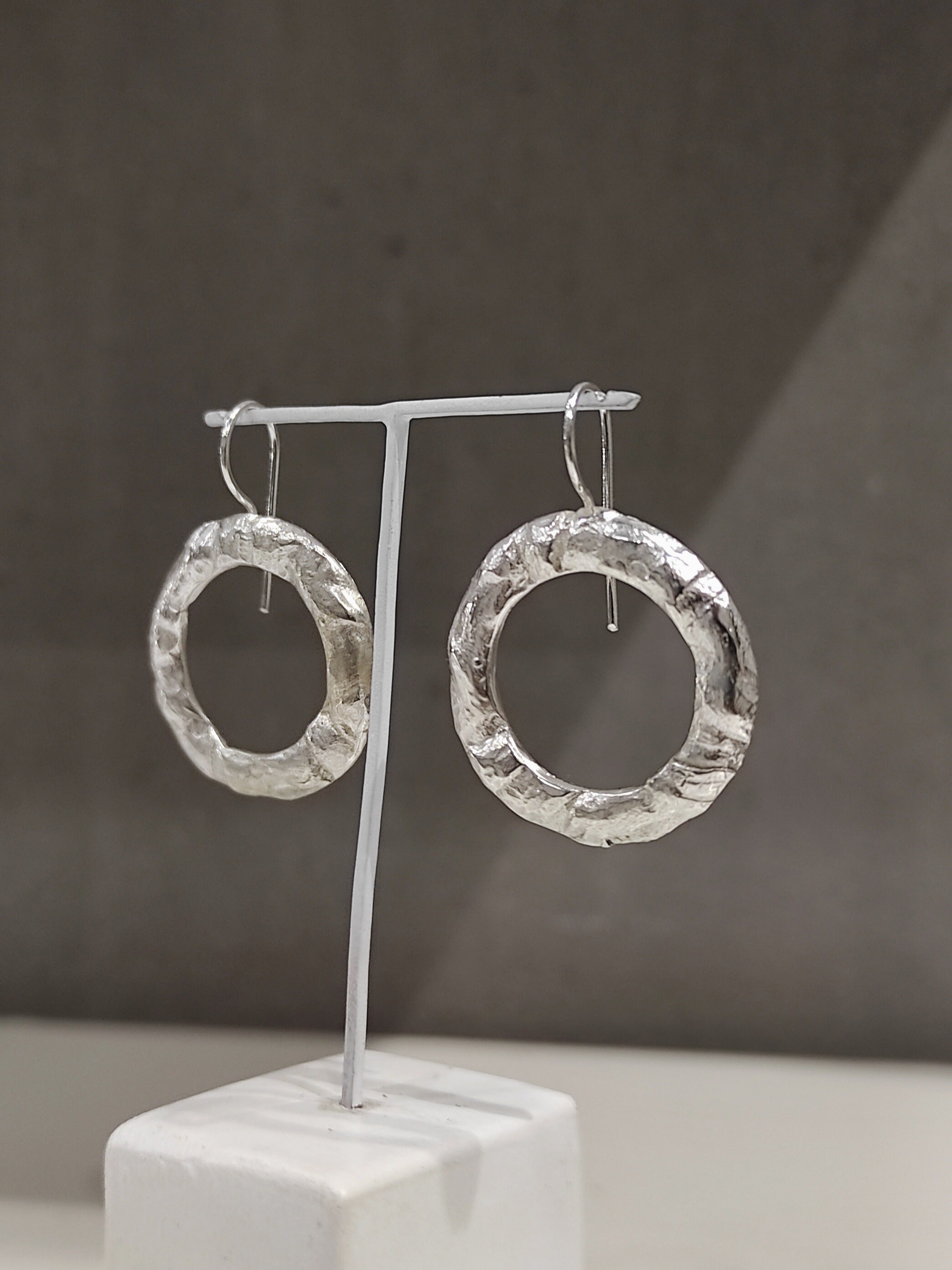 Offene runde baumeln Ohrringe, Kreis oxidiertes 925 Silber ...