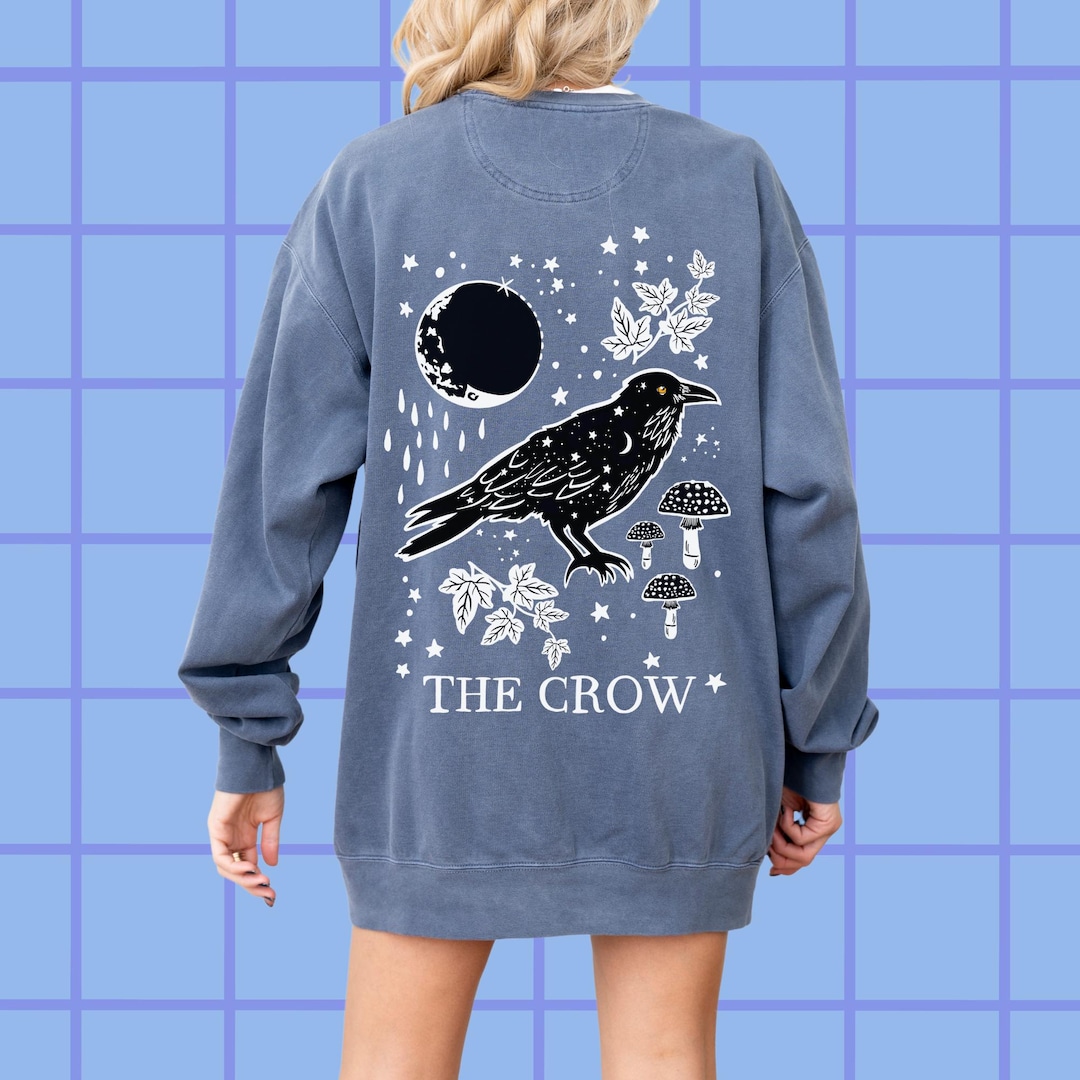 Crow Sweatshirt Raven Sweater Crow Themed Gift Gothic Jumper Bird ...