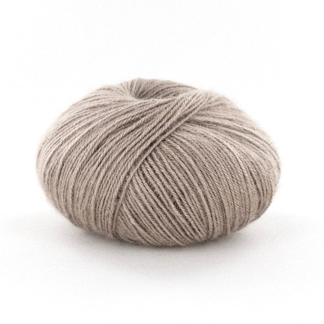 Fonty Yarn Moustache - Super Kid Mohair • Silk • Thin Merinos - Color ...