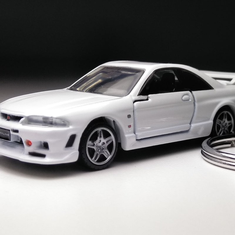 Nissan Skyline R33 Keychain - Etsy