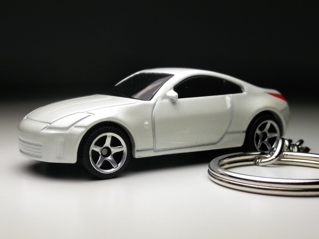 Nissan 350Z Matchbox Keychain - Etsy