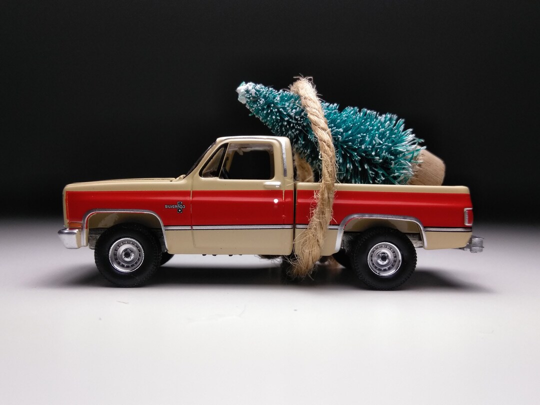 Chevrolet Silverado Carrying Christmas Tree, Car Christmas Ornament - Etsy