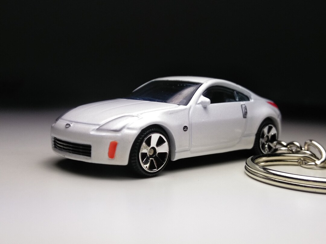 Nissan 350Z Matchbox Keychain - Etsy